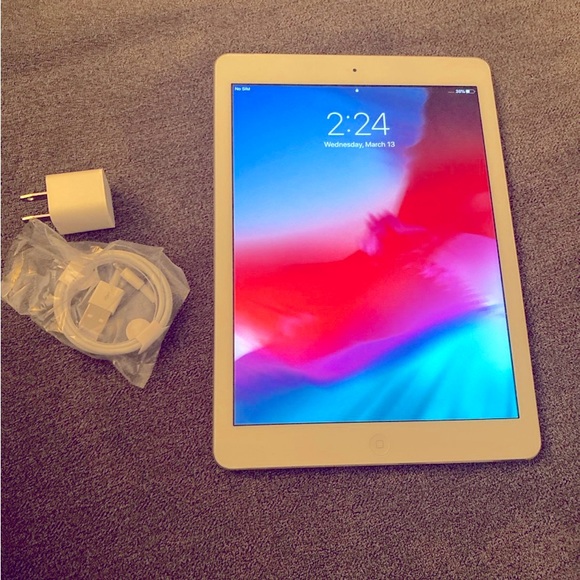 Apple | Tablets & Accessories | Ipad Air Model Me999llb Silver Preowned 6 Gb | Poshmark